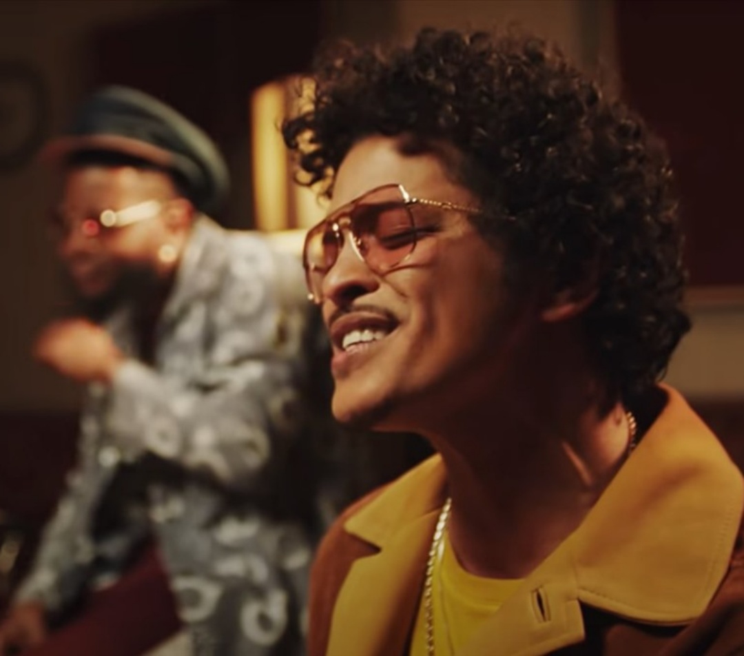 Bruno Mars’ Brave Leap: The Story Behind ‘Just the Way You Are’ and His ...