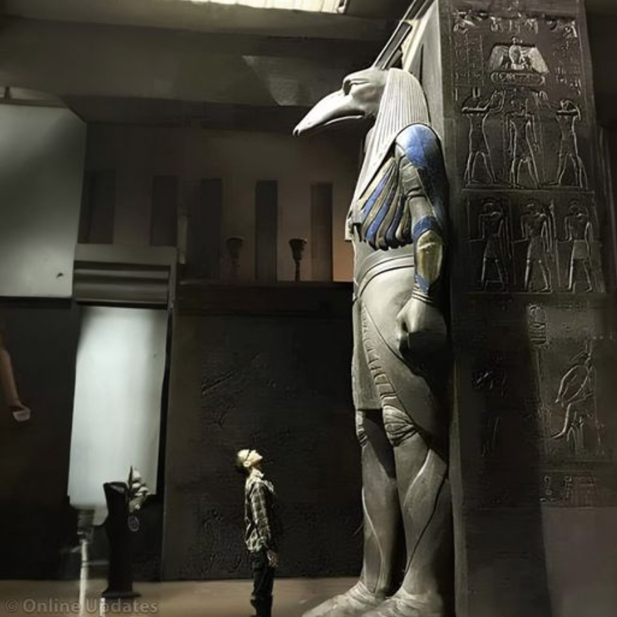 Exploring Thoth's Colossal Statue: How Did Ancient Egypt's Dedication ...