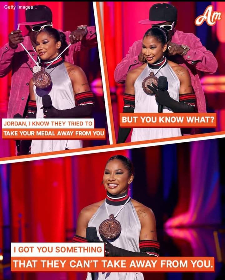 FLAVOR FLAV GIVES JORDAN CHILES HER OWN BRONZE CLOCK CHAIN AT MTV VMAS ...