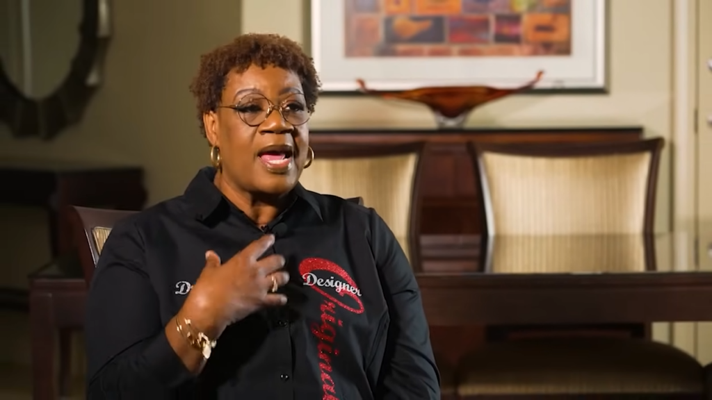 Big shaq's mother was denied a first-class seat, unaware that her son ...